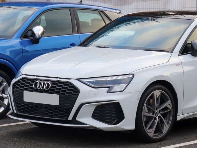 Audi A3 Hatchback/Sportback 3 bike rack - no tow bar